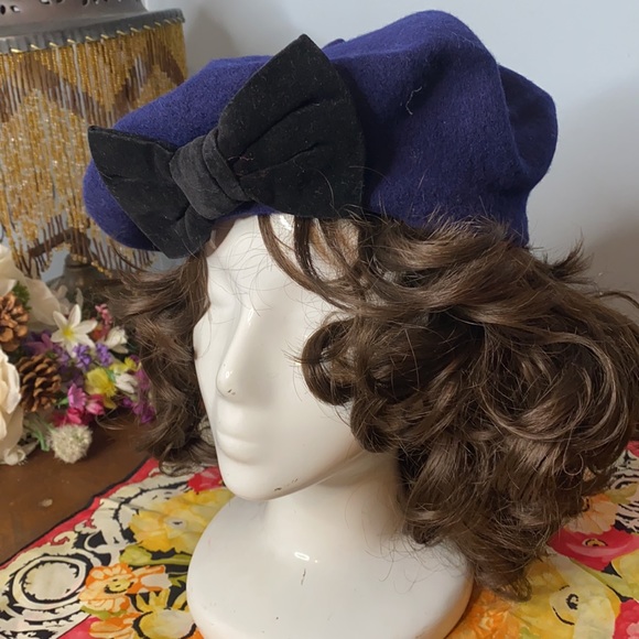 Vintage | Accessories | Vintage Bow Beret Hat Midnight Blue Felt Wool ...